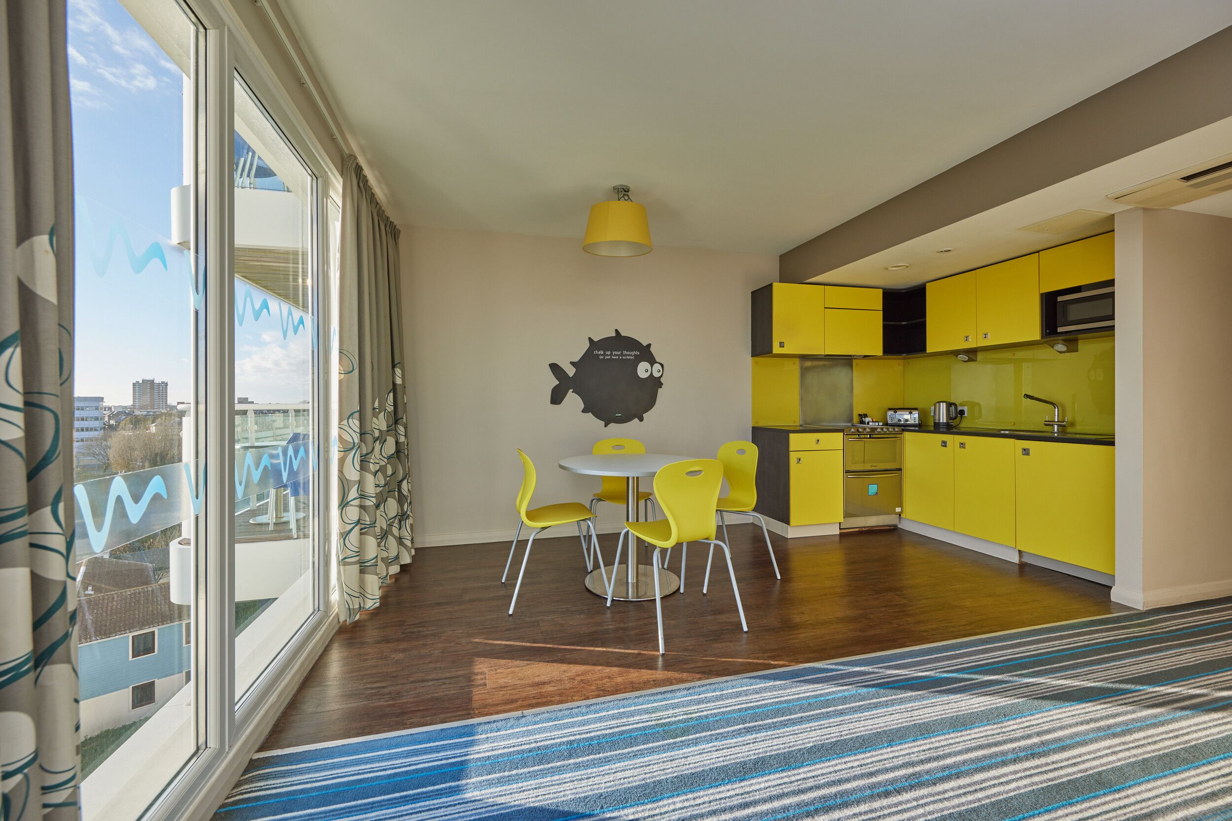 Wave Hotel Rooms in Bognor Regis | Butlin's