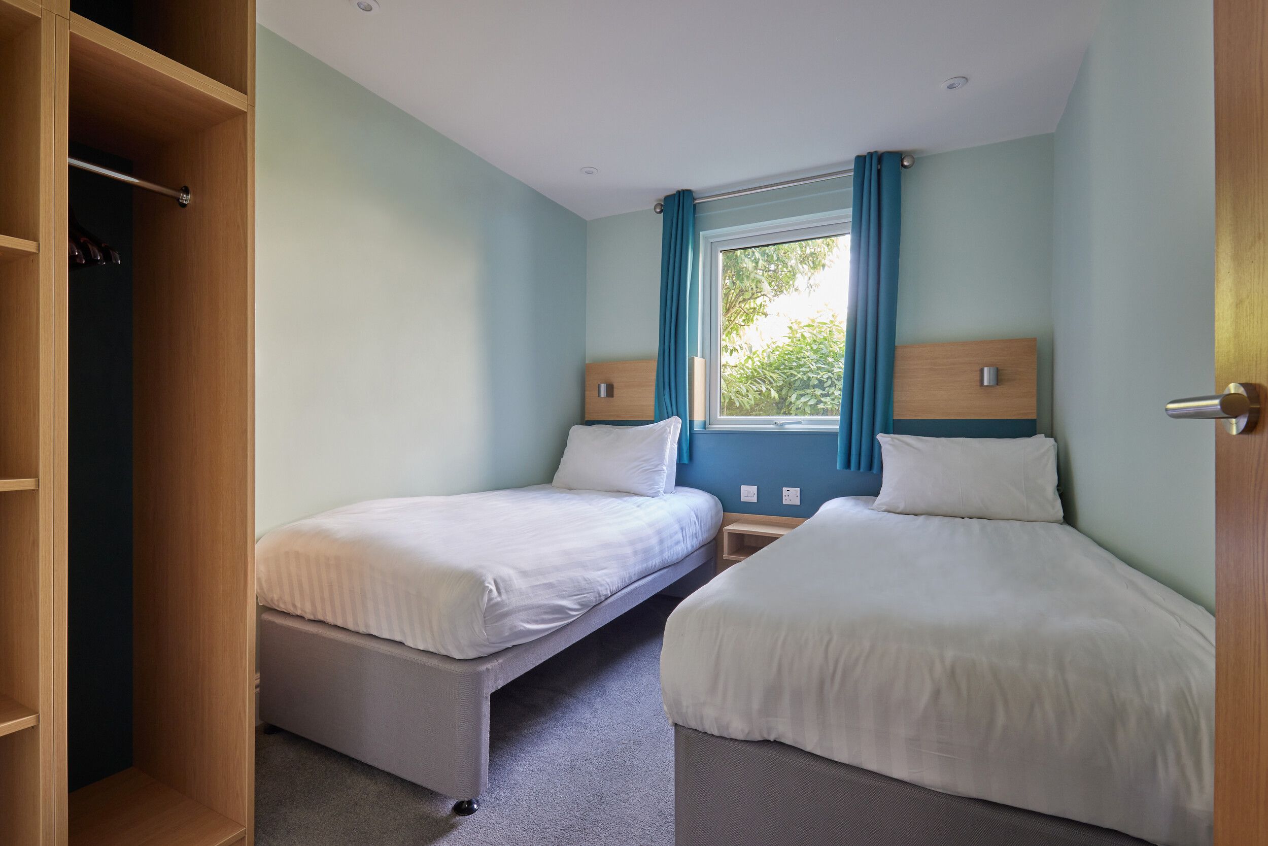 Comfort Rooms in Minehead | Butlin's