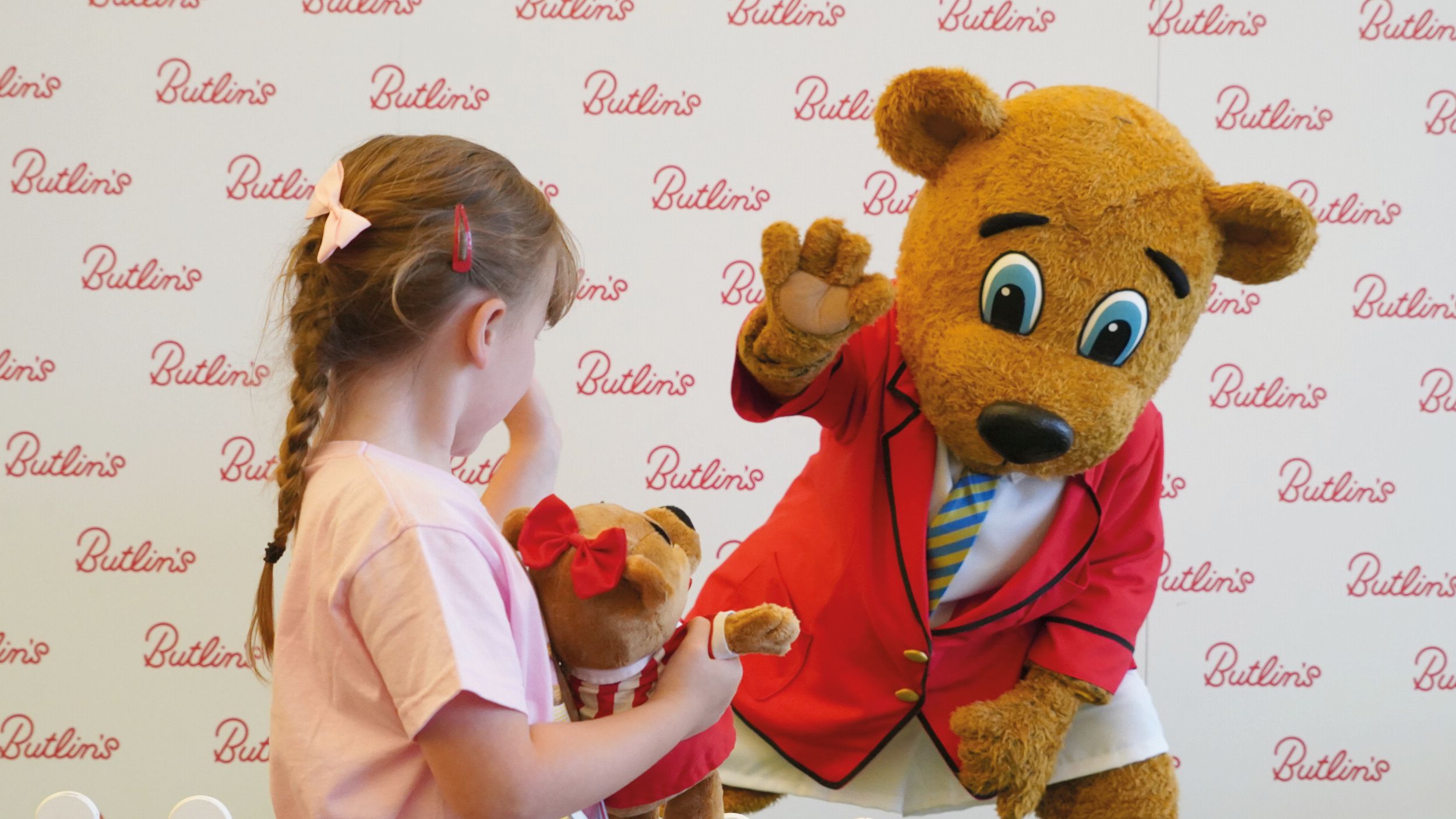 Character Photoshoots | Butlin's