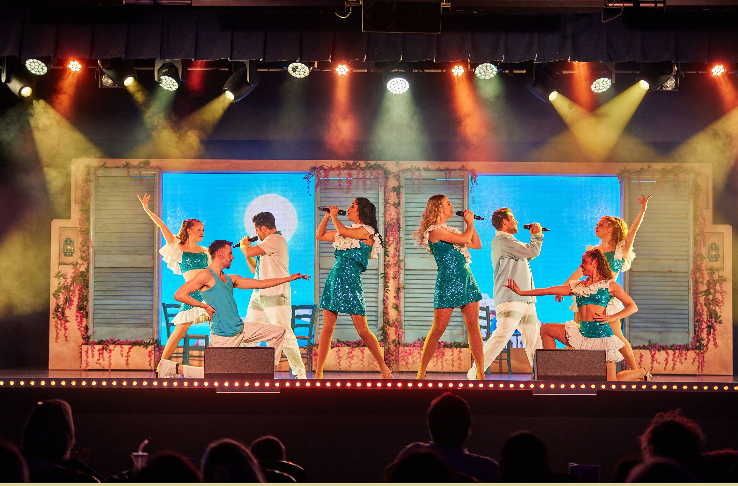 ABBA - Butlin's Production Show | Butlin's