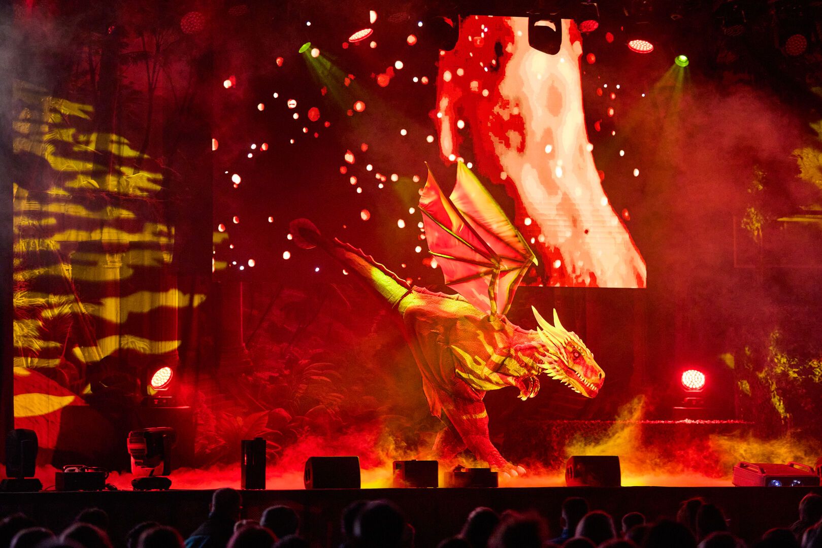 Showtime Term-Time Midweek UK Breaks in 2025 | Butlin's